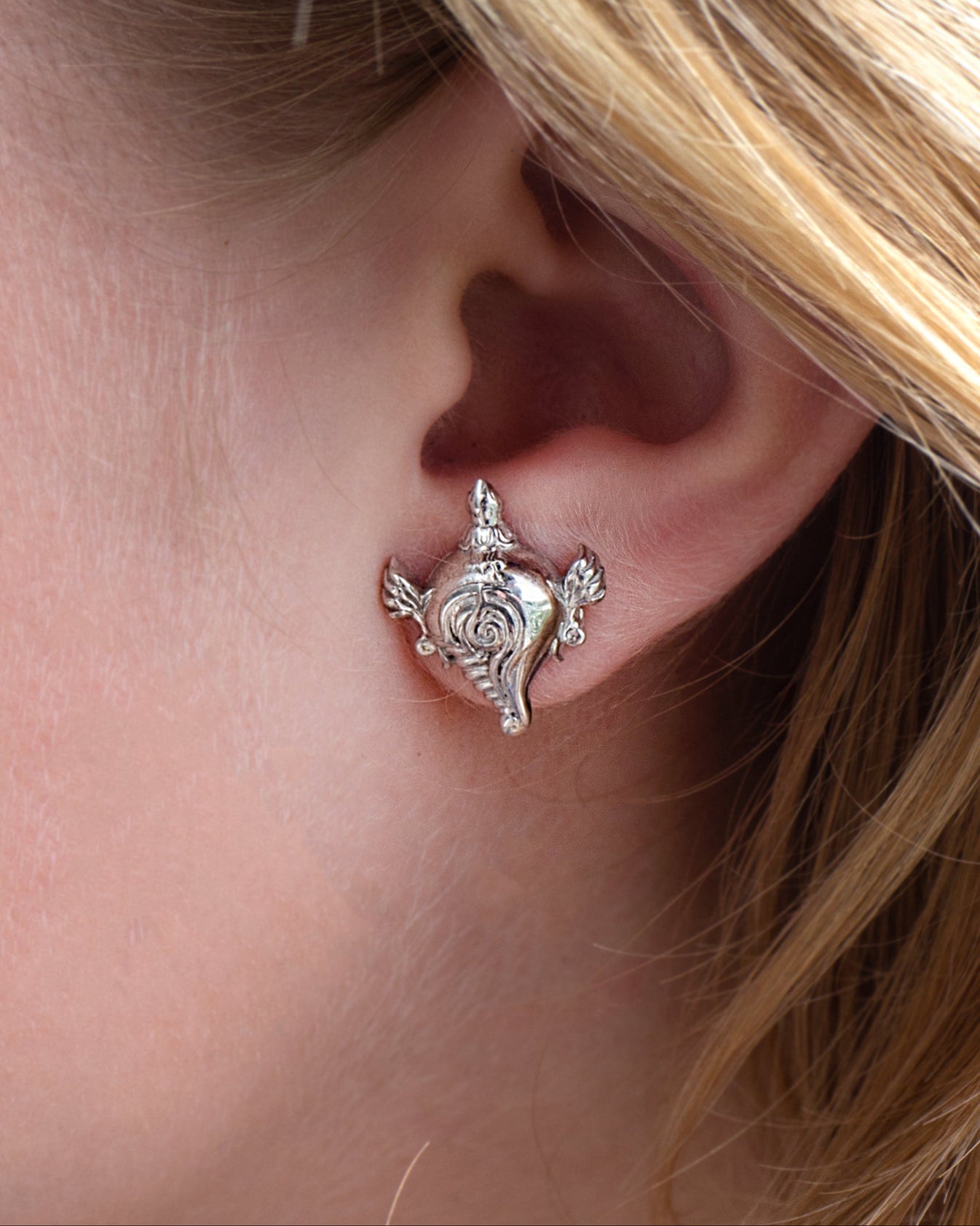 Shanka Chakra Earrings – Arts of Devotion